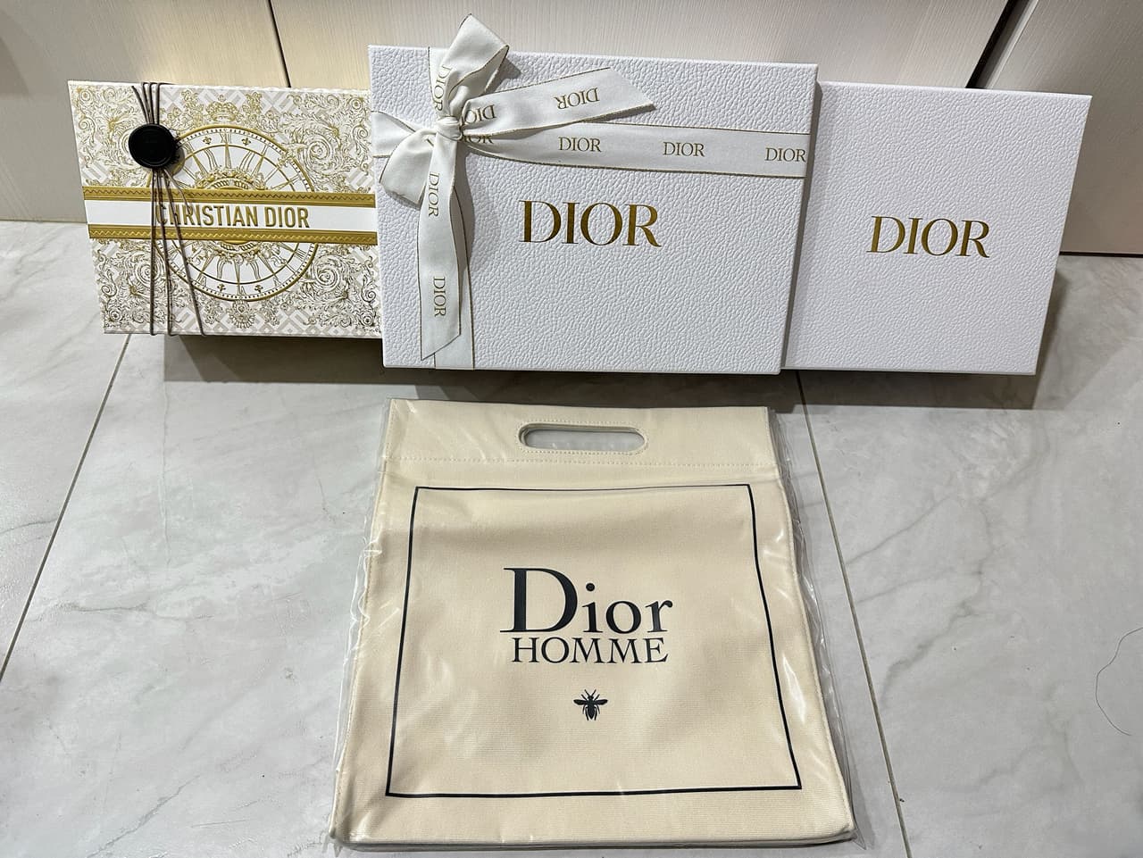 #開箱 Dior+嬌蘭香水 - 美妝板 | Dcard