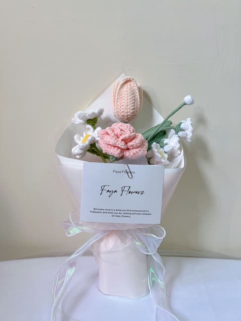 手作針織花束IV - faya_flowers (@fayacrochet) | Dcard