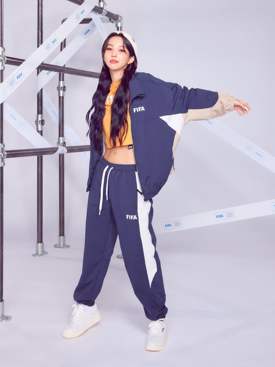 #分享 Soyeon x Code Kunst x Woo Won-jae, FIFA OLP ”The Ball is Round”公開 - 追星板 | Dcard