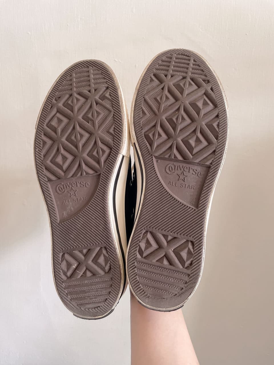 #我要賣 CONVERSE 1970 23cm - 二手交易板 | Dcard