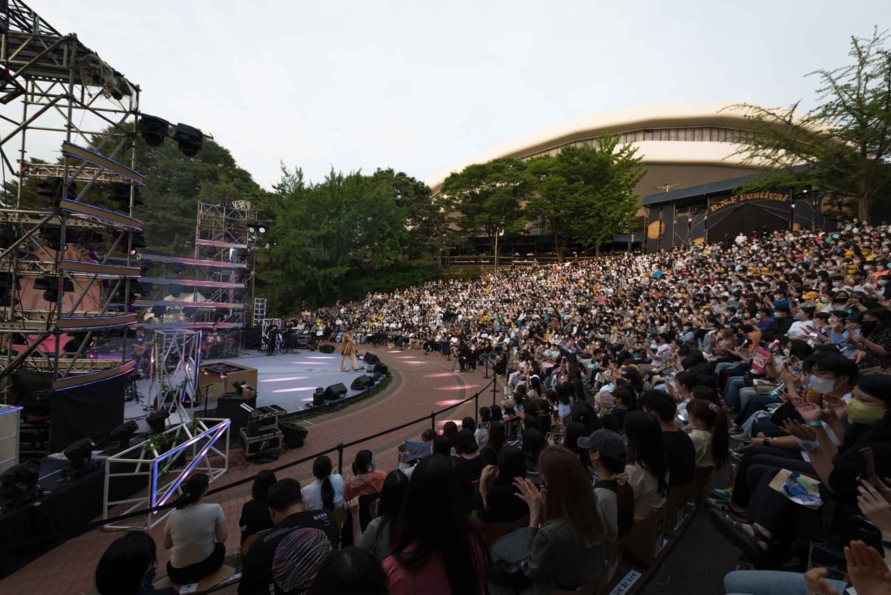 #行程 [LIVE] 220605 B.N.F Festival DAY2 - B24 留言 | Dcard