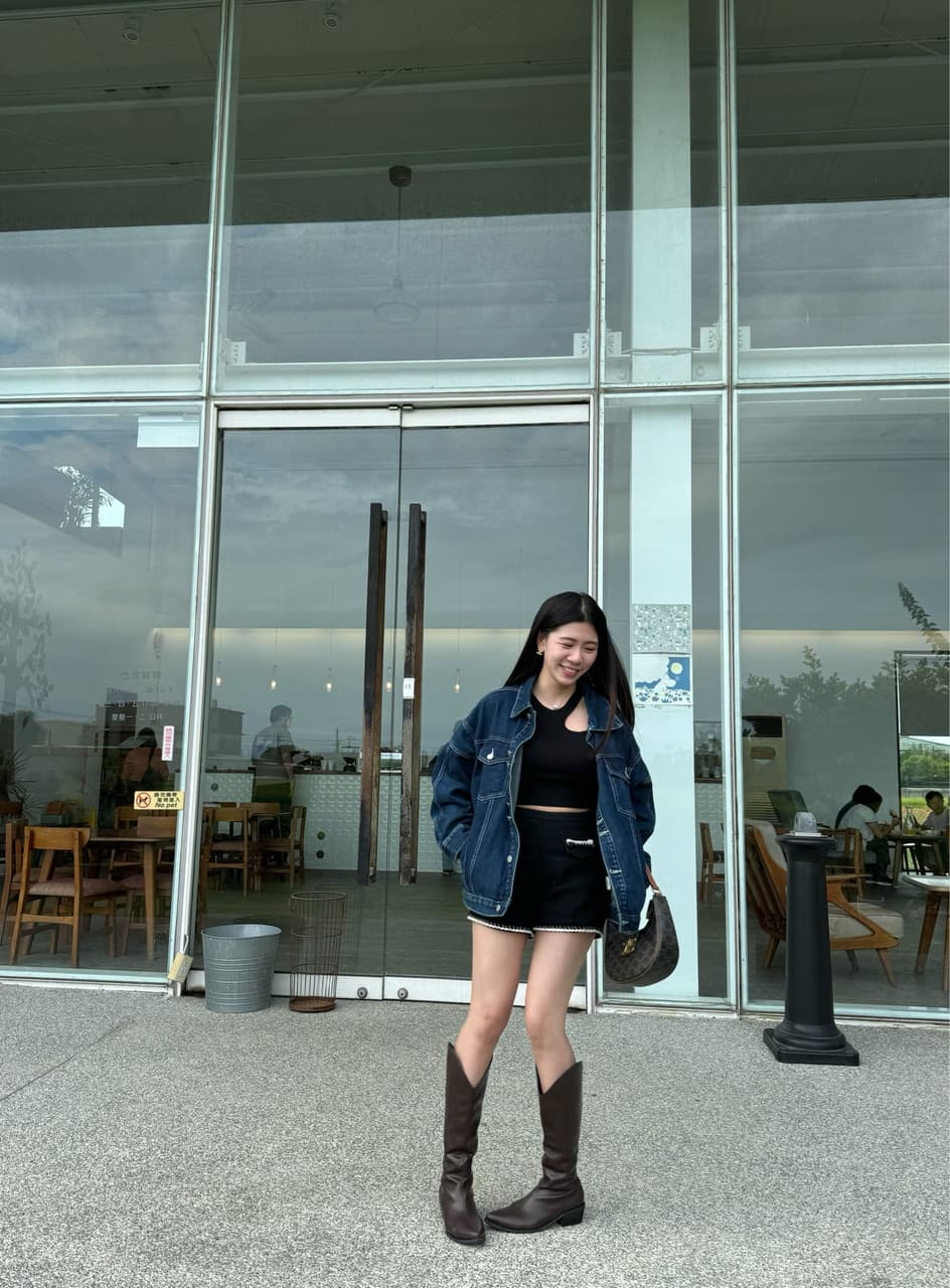 終於有秋天涼意的感覺了 - 逼逼喬伊 (@bb_7721) | Dcard