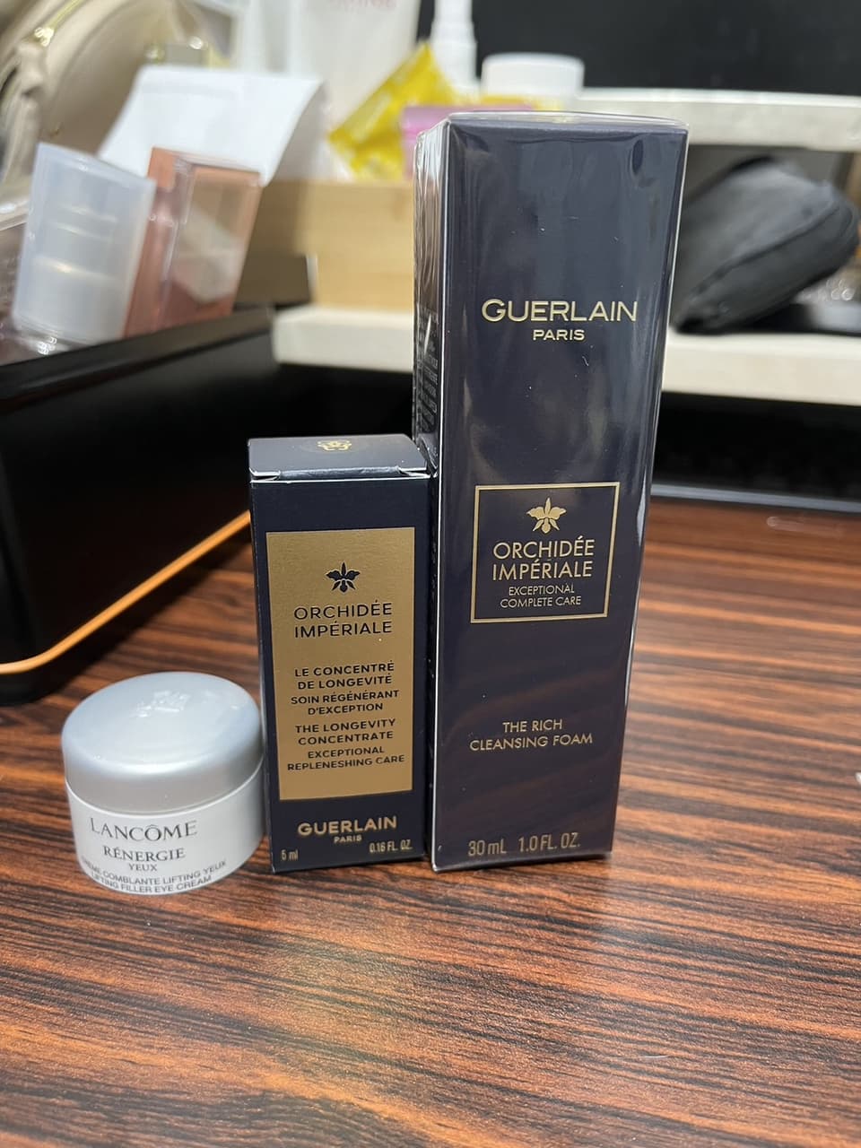 年末抽抽抽獎來啦～ - 滿玥玥 (@likefeng) | Dcard