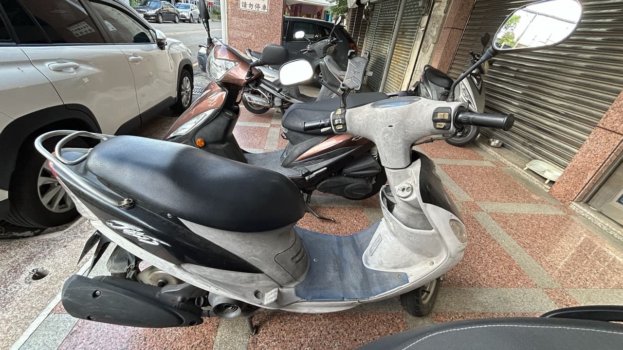 #我要賣 車牌很好的二手機車jog 100 - 二手交易板 | Dcard