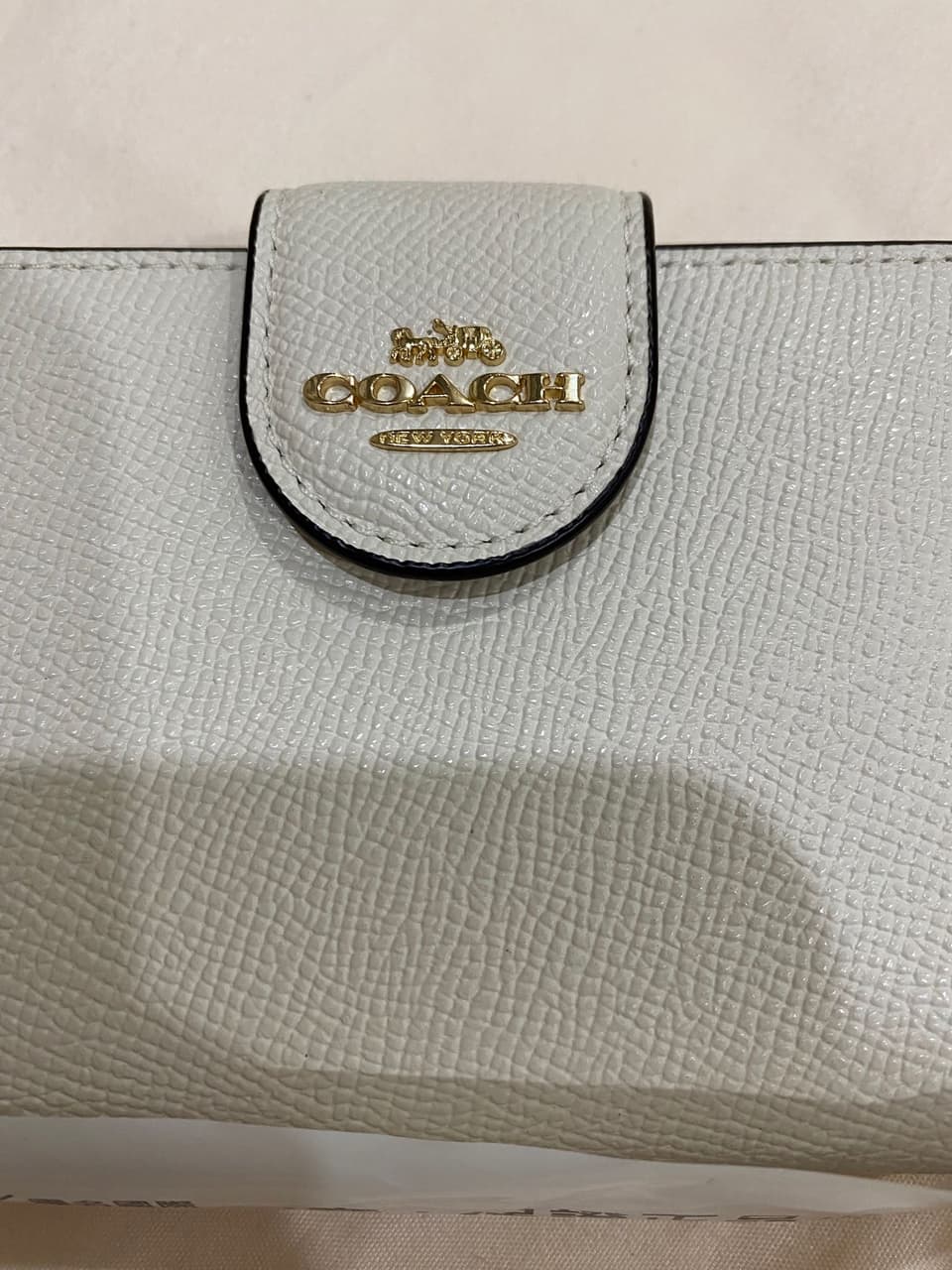 購買Coach 中夾感覺又真又假（圖多） - 女孩板 | Dcard