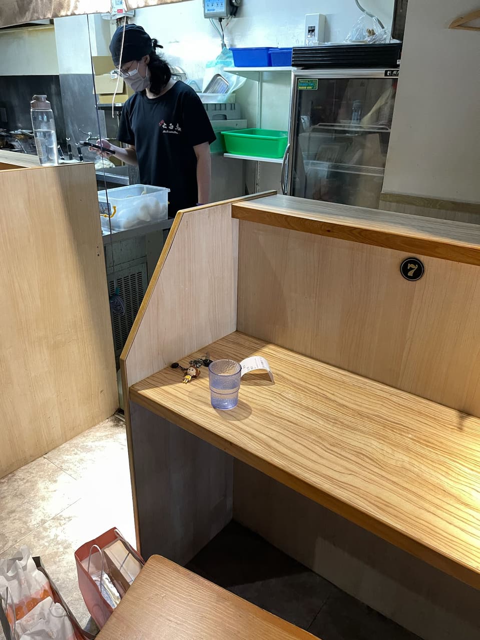 台中|鮭魚味爆濃「鮭白湯拉麵」一吃愛上💕 - 有什麼好吃好玩好用 (@qqyuuuuu) | Dcard