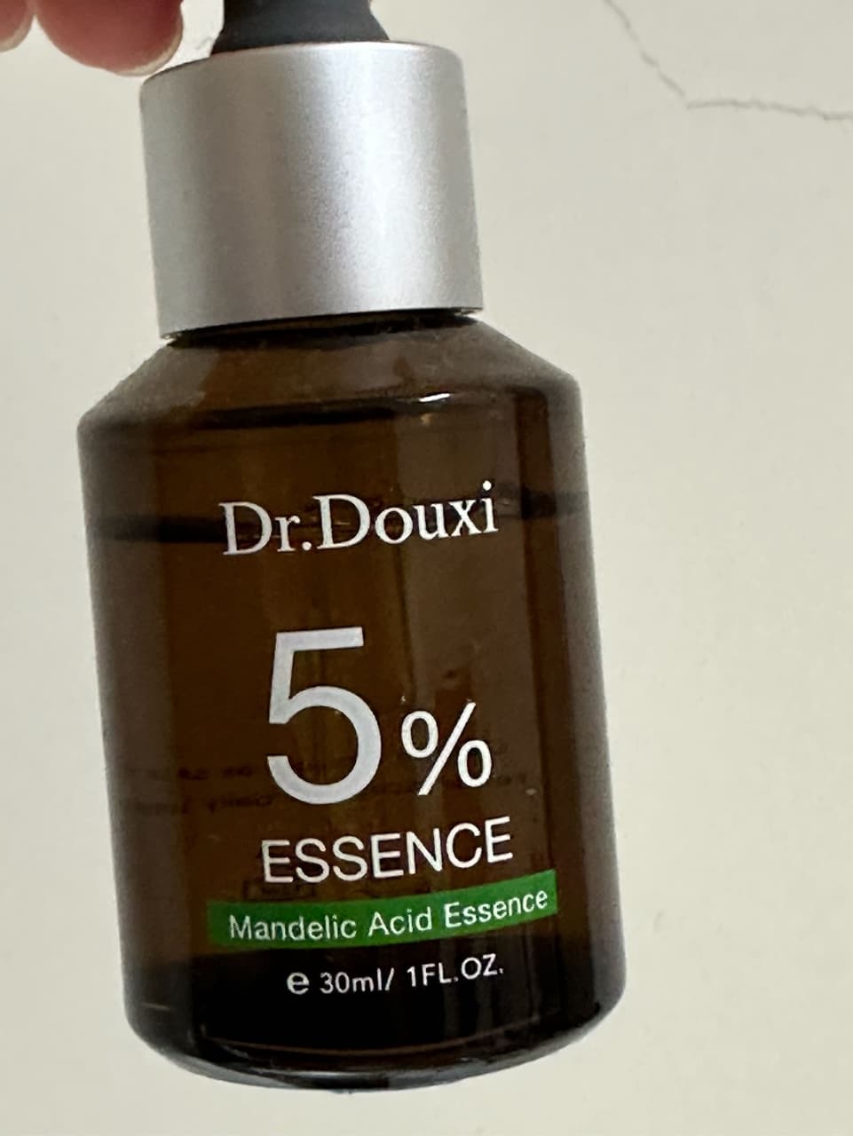 #已贈出 朵璽5%杏仁酸、bffect精華、妮維雅霜、蘭蔻極光水 - 贈物板 | Dcard