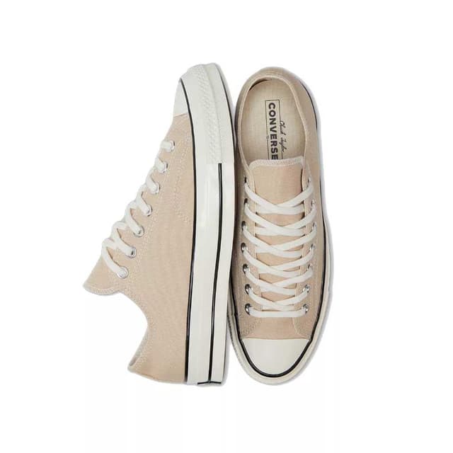 Converse 1970 燕麥奶茶色好好看～特價$1700！ - 成大廢文一姐 (@nckulisa) | Dcard