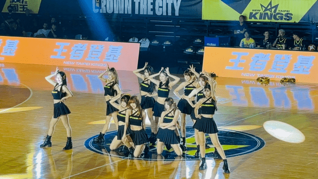 #分享 P.LEAGUE+ &TPBL 開幕週分享 - 籃球板 | Dcard