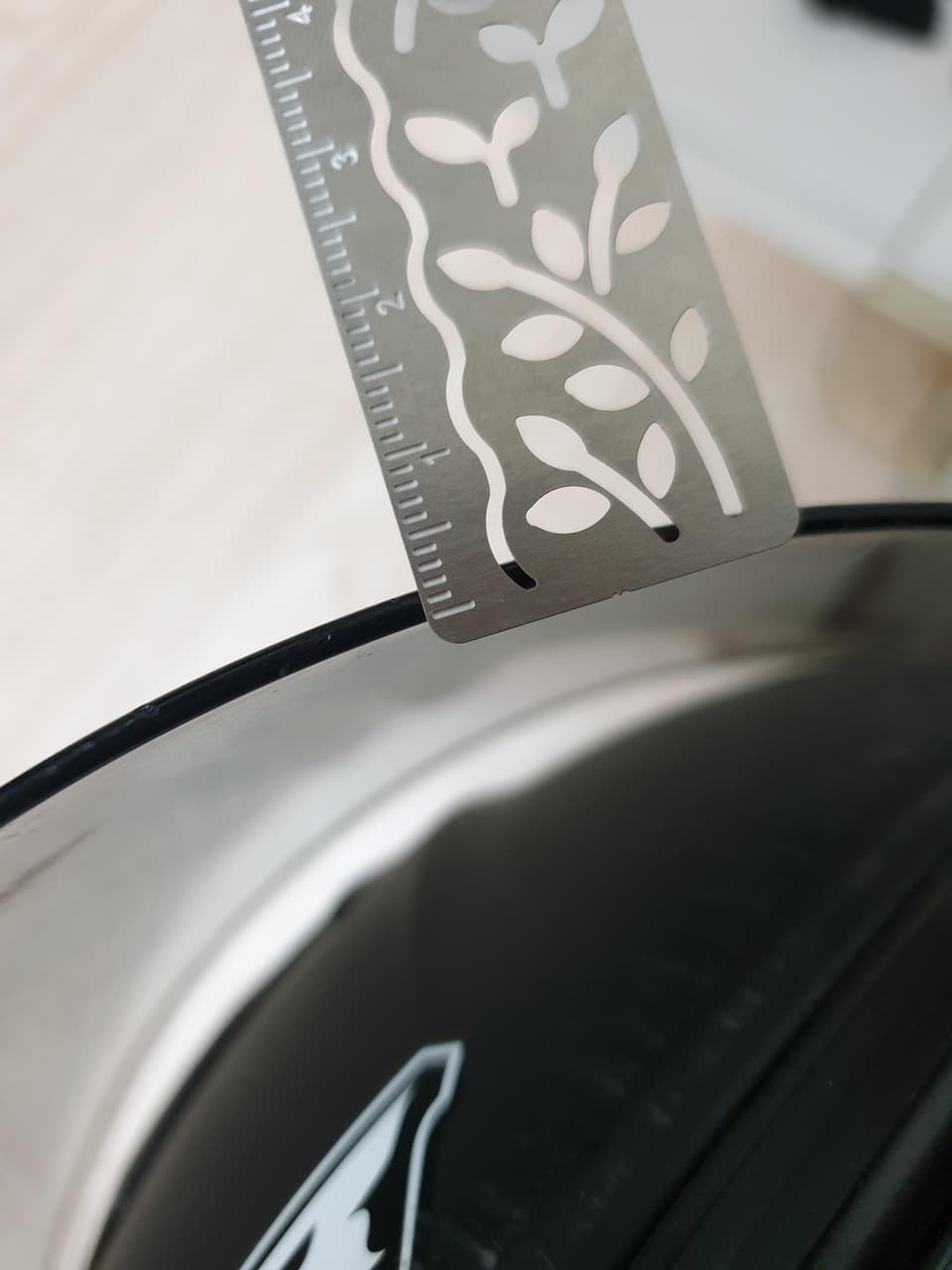 M2R-F5 SOL-SF6 OGK-空氣刀5 簡易比較文(0913更新ZEUS-806F) - 機車板 | Dcard