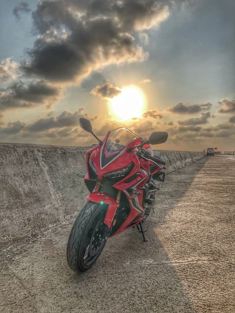 又帥又好騎CBR650R - 機車板 | Dcard