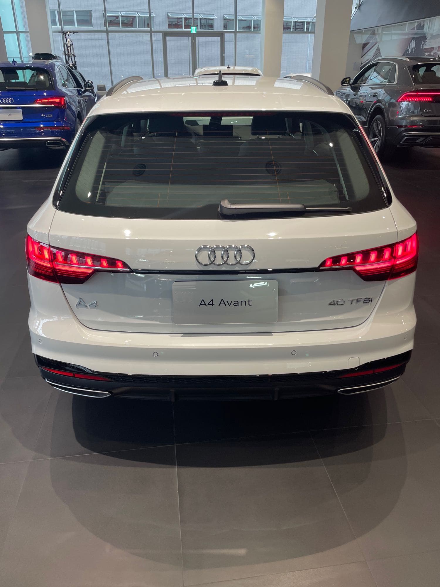 A4 AVANT 40T sline (Black edition) - 汽車板 | Dcard