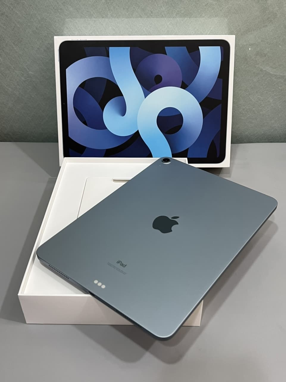 #我要賣 (已售出) Ipad air4 64G - 二手交易板 | Dcard