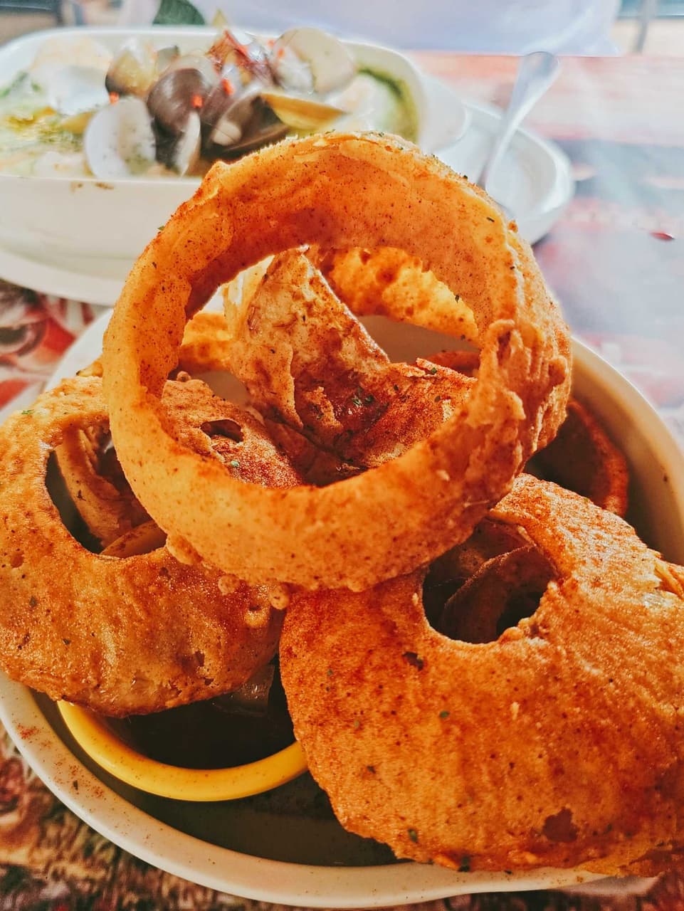 HOT SHOCK Americano Bistro 哈燒庫美式餐酒館（看到網路上很好吃的感覺，就來了） - 美食板 | Dcard