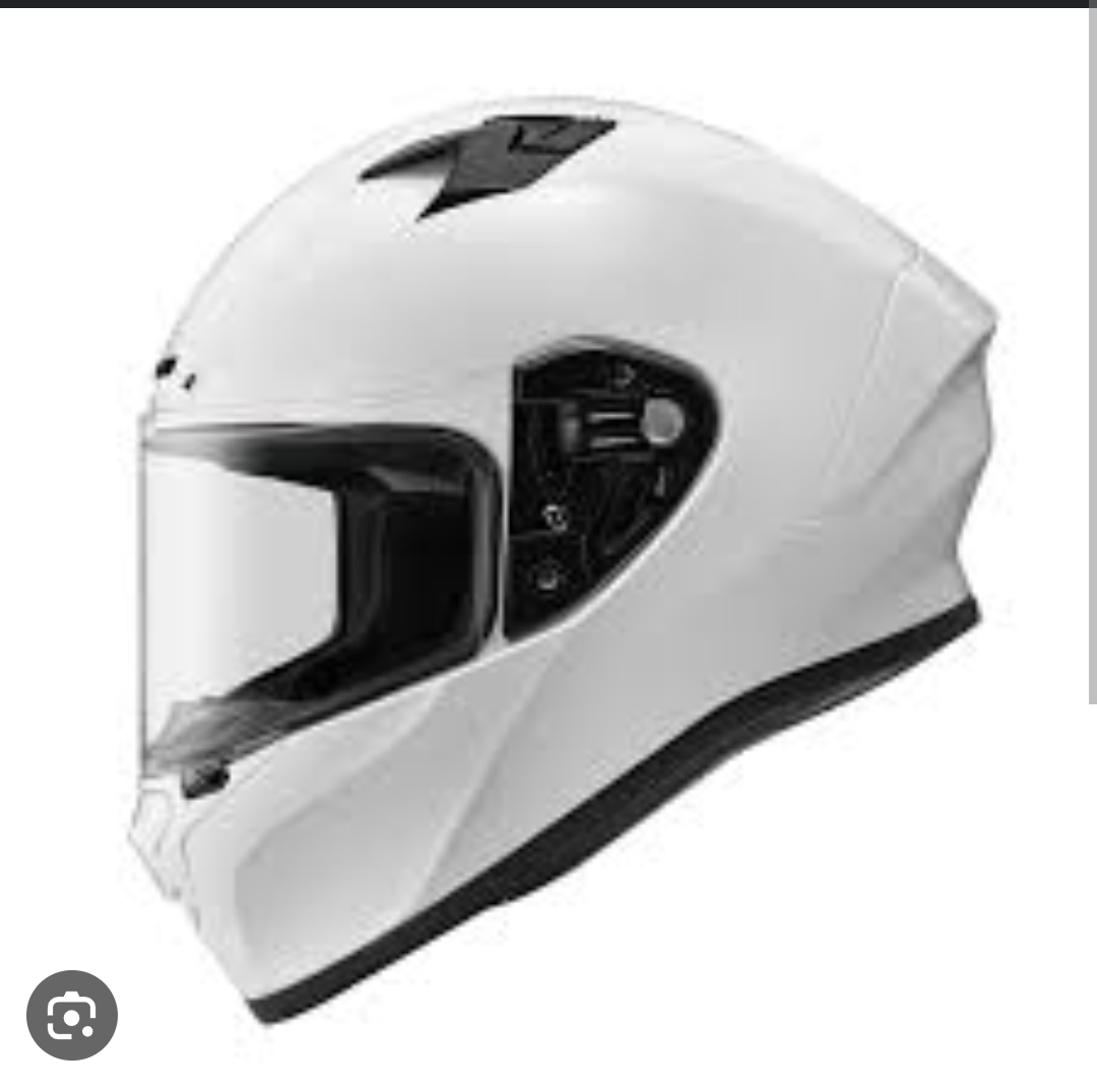 #選購 Lazer st-303 或 Zeus 826 - 機車板 | Dcard