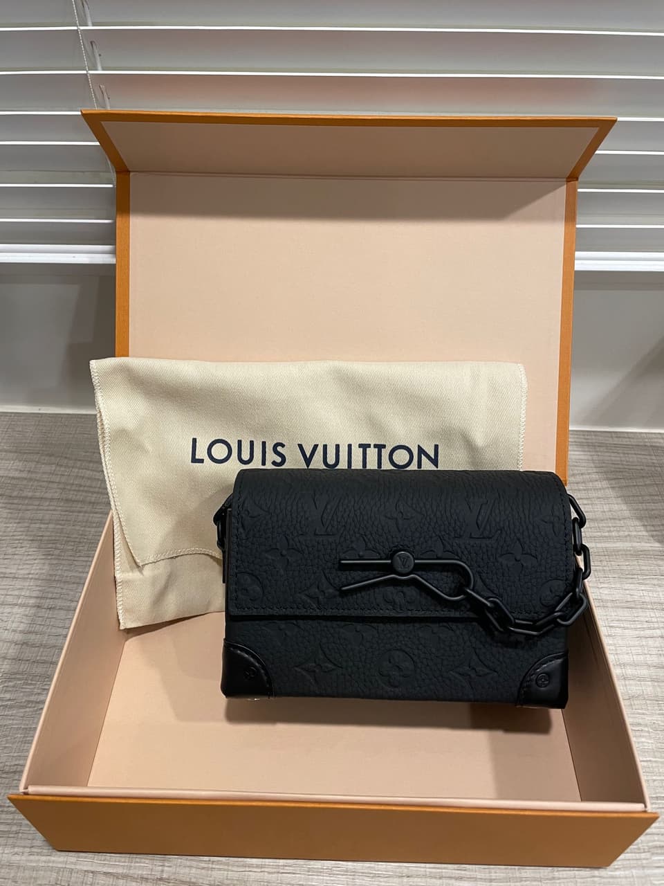 #開箱 #開箱 東京銀座LV購入 Steamer隨身錢包 - 精品板 | Dcard