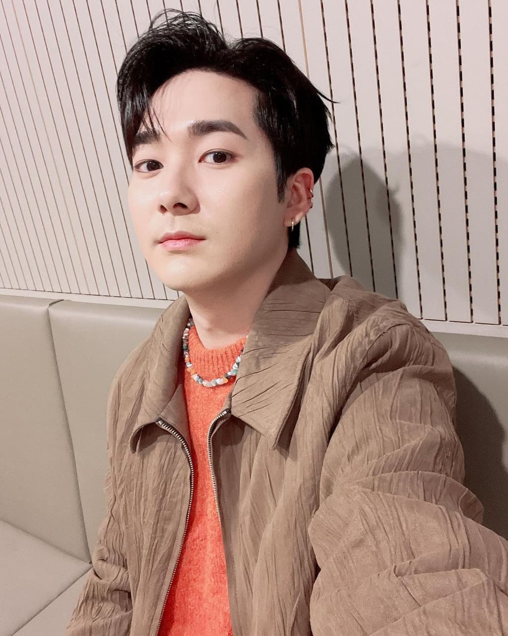 #分享 韓網熱門 NU'EST Aron的99萬元粉絲MT活動內容 - 追星板 | Dcard