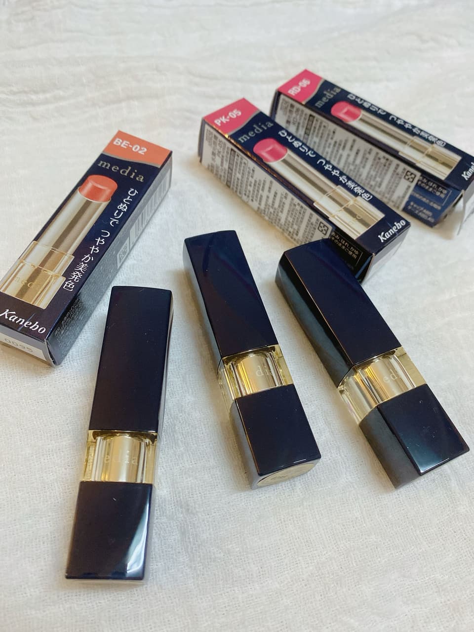 CP值超高！比潤唇膏還好用的唇膏！｜D卡實測員 - 伯爵奶茶🥤 (@cat888) | Dcard