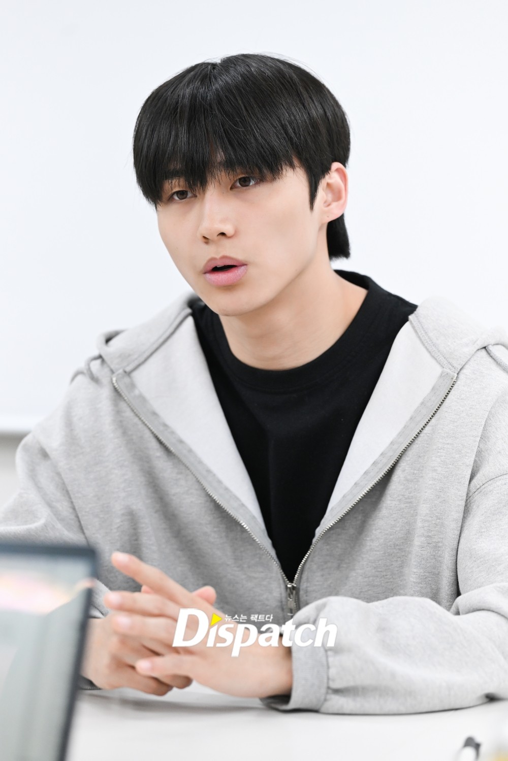 #新聞 （更新）DKZ庚潤 關於被指控信仰JMS的自白 - 追星板 | Dcard