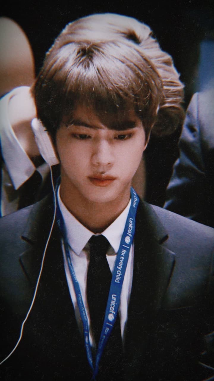 #分享 #𝘁𝗵𝗲𝗾𝗼𝗼熱門 如果只能選擇一張防彈𝗝𝗶𝗻的𝗹𝗲𝗴𝗲𝗻𝗱圖的話 ? - BTS板 | Dcard