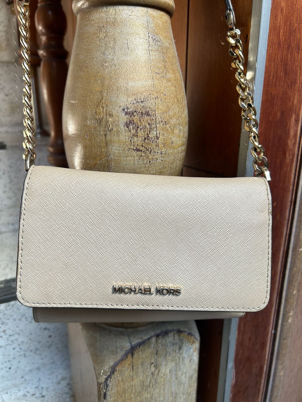 #我要賣 MK 奶茶色WOC🤎 - 二手交易板 | Dcard