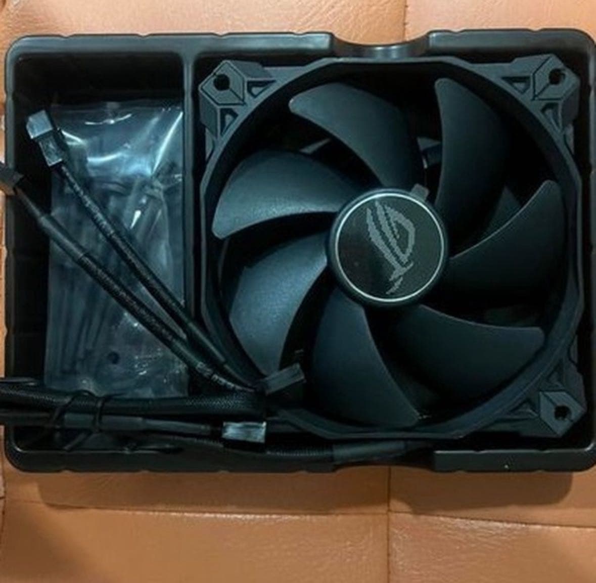 ROG Strix XF120 最強硬體界風火輪 - 3C板 | Dcard