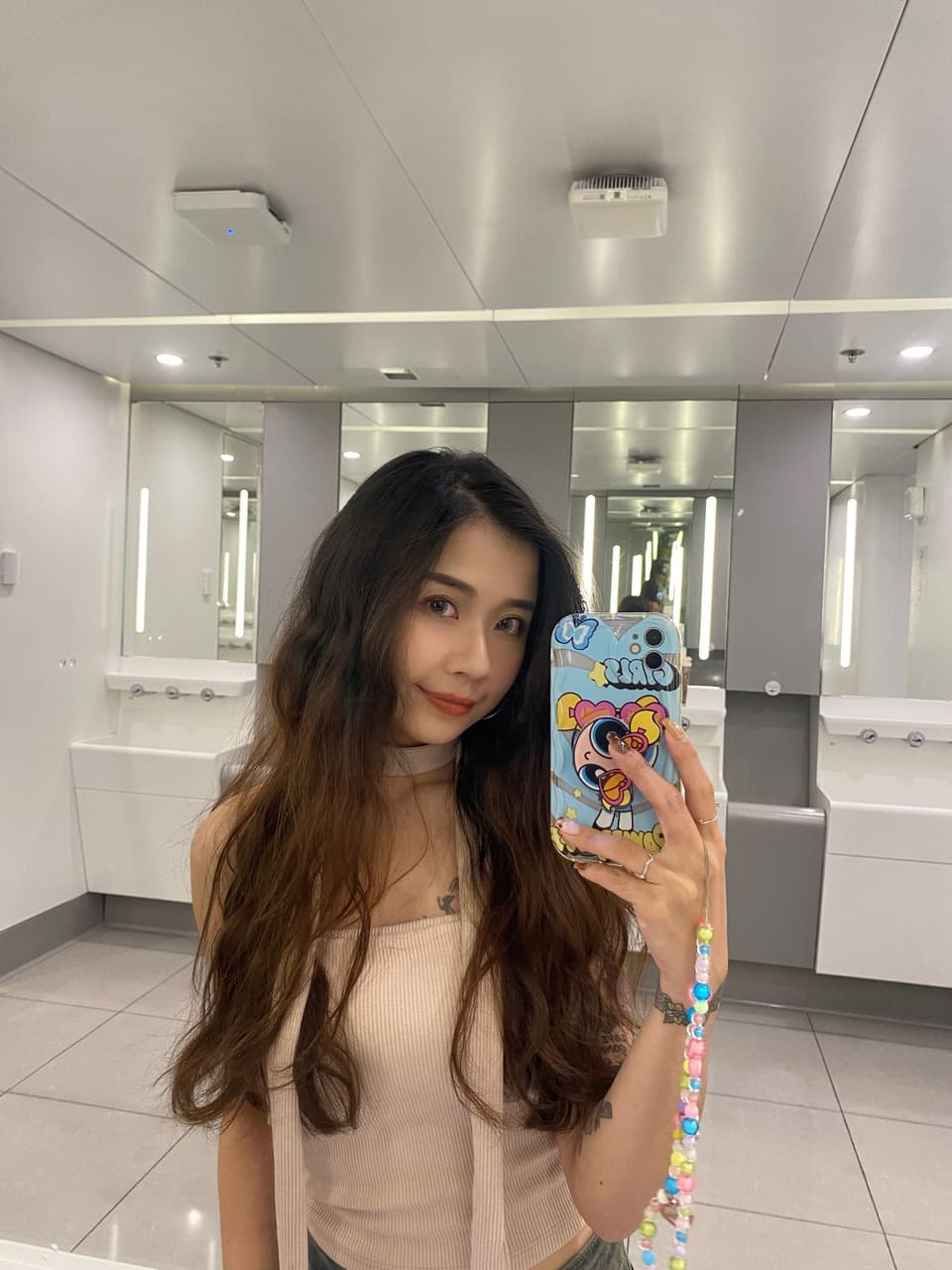 想知道我的長相評分 - 長相請益板 | Dcard