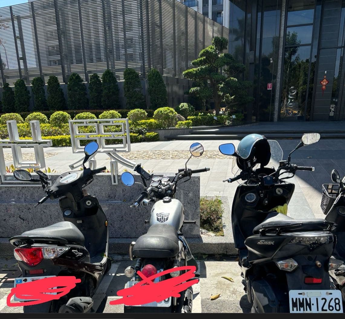 Smax被偷了 - 心情板 | Dcard