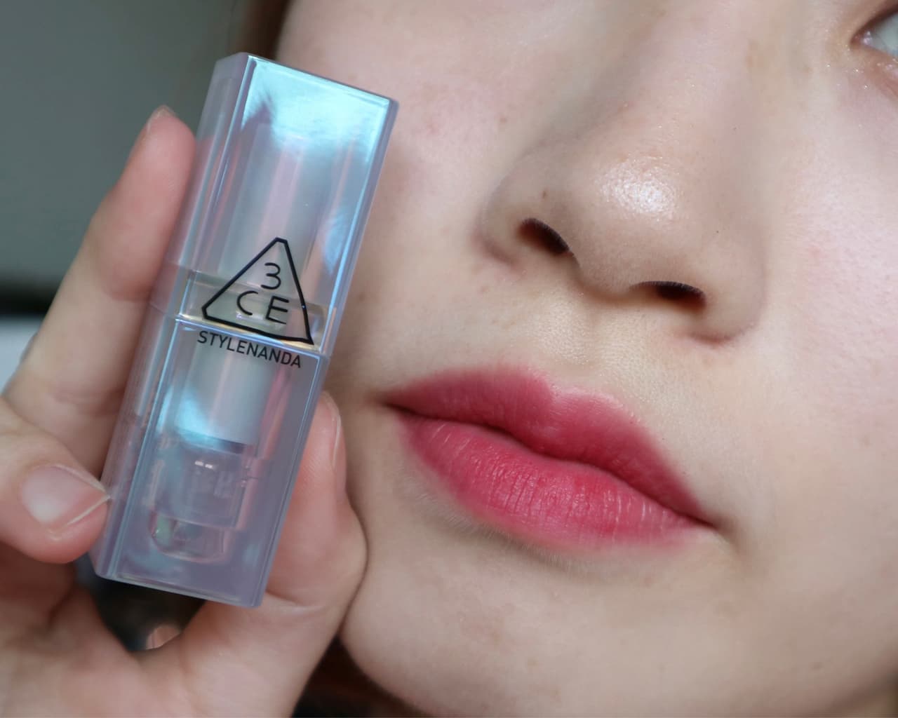 #一週一試色 💄3CE冰塊唇膏-Cold Space🧊 - 美妝板 | Dcard