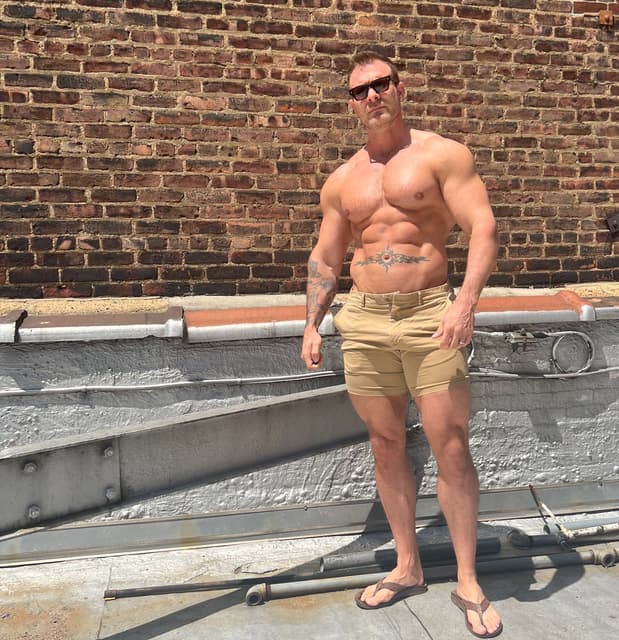 #影片分享 男優圖鑑part60 Austin Wolf - 男同志西斯板 | Dcard