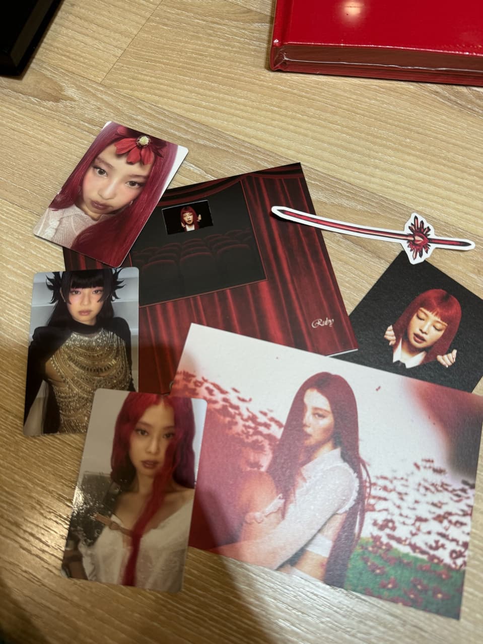 #開箱 Jennie 「Ruby」專輯 - BLACKPINK板 | Dcard