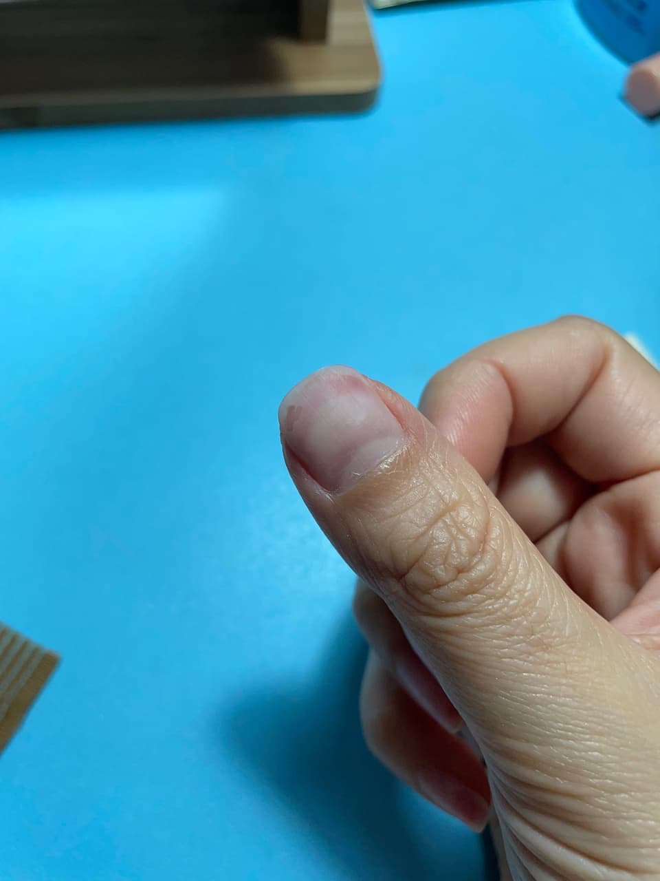 問題 卸甲完 指甲變的軟軟痛痛的 美甲板 Dcard
