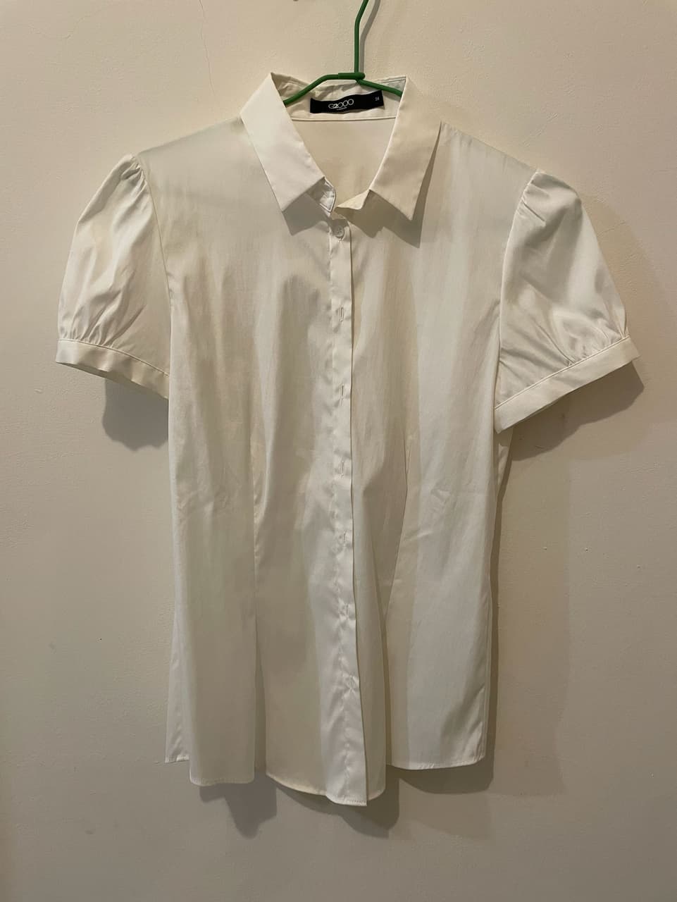 #我要賣 二手 G2000 西裝 襯衫 套裝 面試服 - 二手交易板 | Dcard