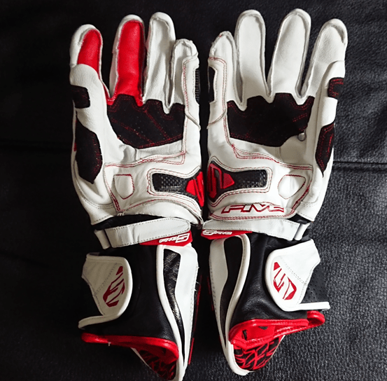 #活動 我的人身部品 FIVE RFX-1 手套心得 - 重機板 | Dcard