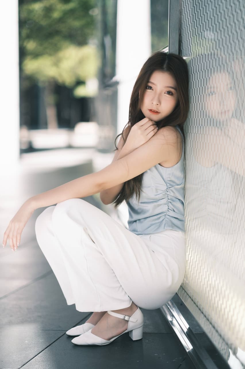 打AZ疫苗紀錄 #Lightroom #修圖 #疫苗 #貓貓 #正妹 #圖多 - 快門手 (@shutterhouboy) | Dcard