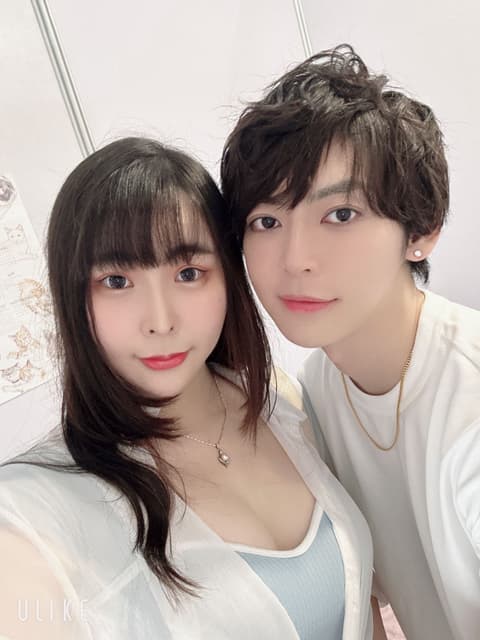 #分享 TAE成人展男優 上原千明 親密互動分享💕 - 追星板 | Dcard