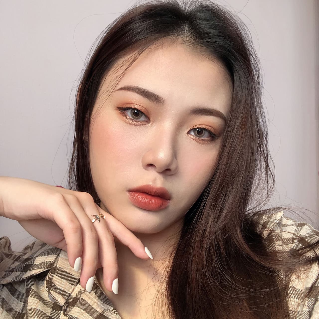 來分享一個新隱眼 美妝板 Dcard