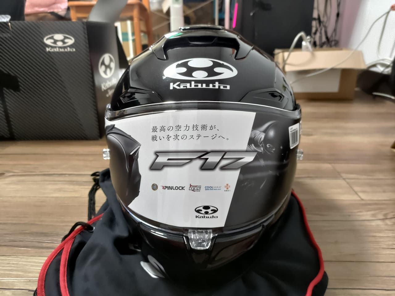 #部品分享 十年磨一劍!OGK F17圖文開箱 - 機車板 | Dcard