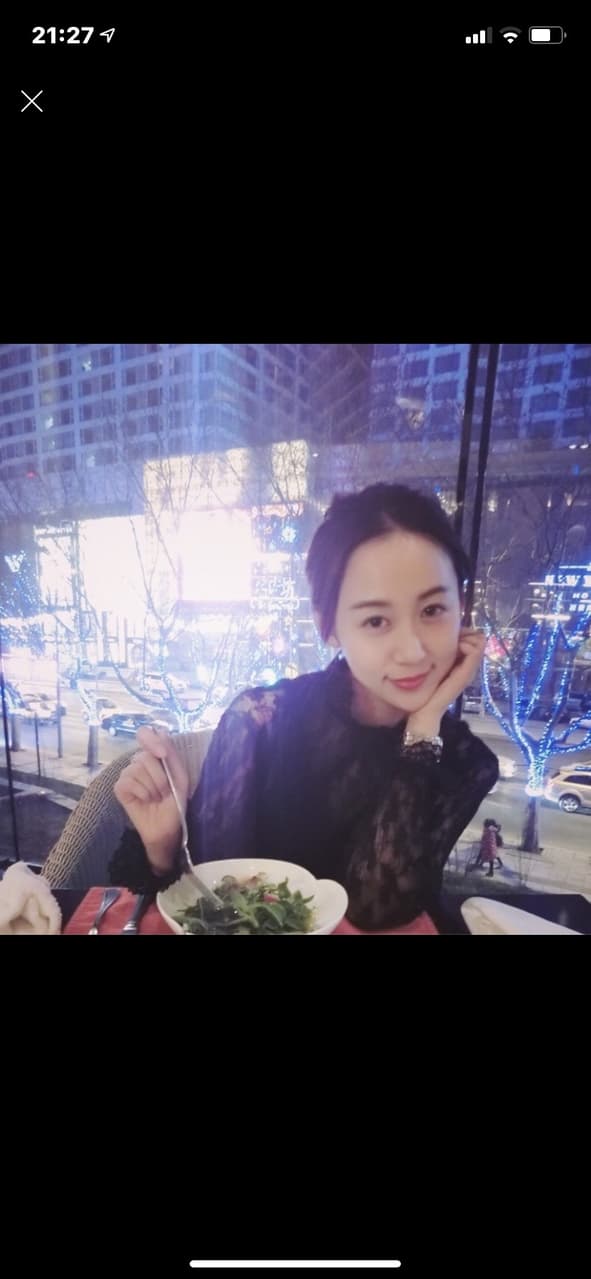 這女生是誰? 表特板 Dcard