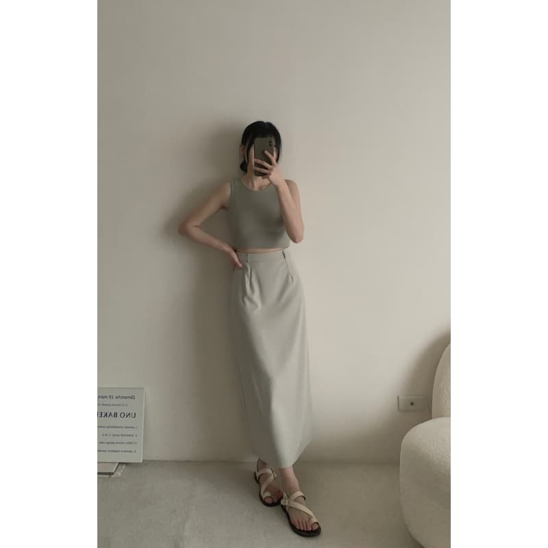 #推薦 3件韓國小姊姊氣質長裙🇰🇷💛西裝長裙 後開衩 顯瘦 梨形人友善 - 芝芝｜購物芝旅 (@hannee) | Dcard