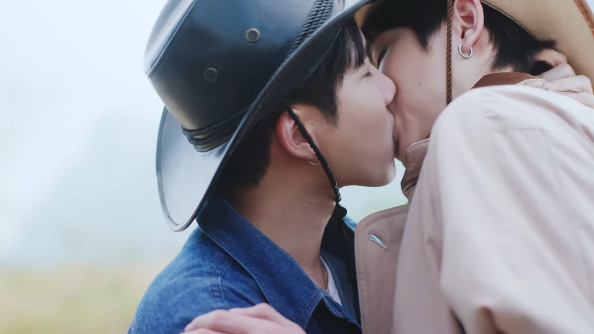 #泰劇 Our Skyy2：The Eclipse 蝕日 EP1 全劇透心得 - 泰國影視板 | Dcard