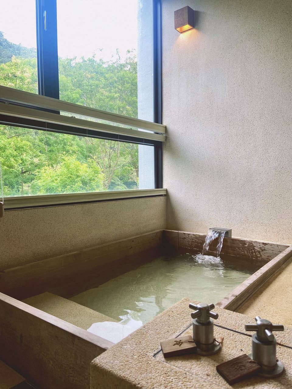 礁溪泡湯新選，呆水溫泉的靜謐時光 #電力滿格祕笈 - 遊台灣。趣旅行 (@sandy_1995) | Dcard