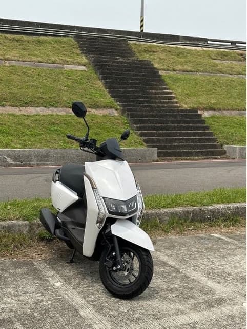 #車輛分享 Limi deluxe入手心得分享 - 機車板 | Dcard