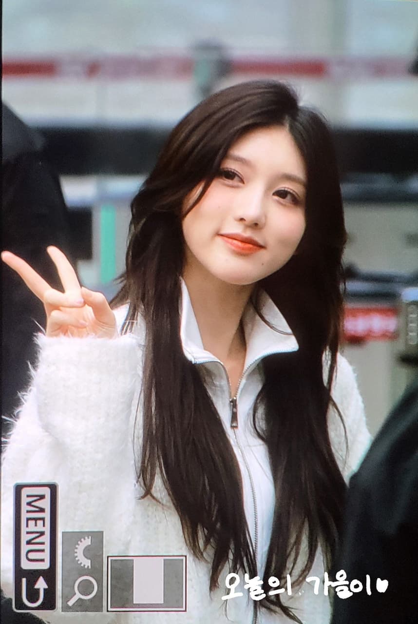 #分享 IVE 前往日本舉辦簽售會與參與節目錄製 - 2023.11.3 - IVE板 | Dcard