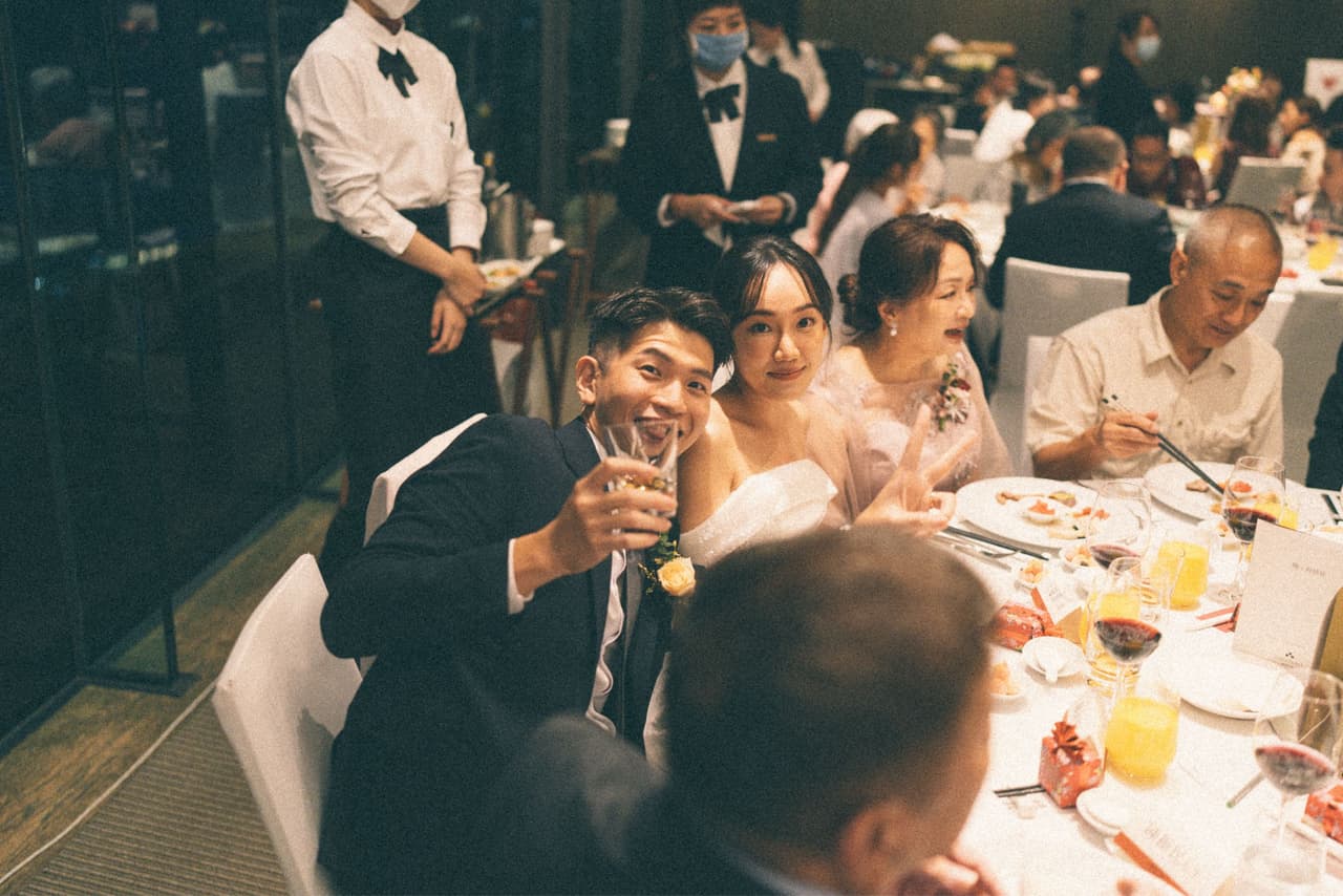 用底片拍攝婚禮 #誠品行旅 #婚攝 - Rex_Chang (@rex_chang_image) | Dcard