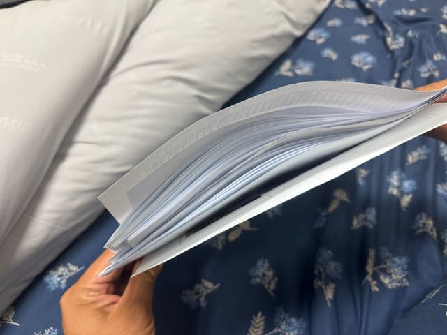 上班時發現的小秘技-快速對齊一疊A4紙 - 閒聊板 | Dcard