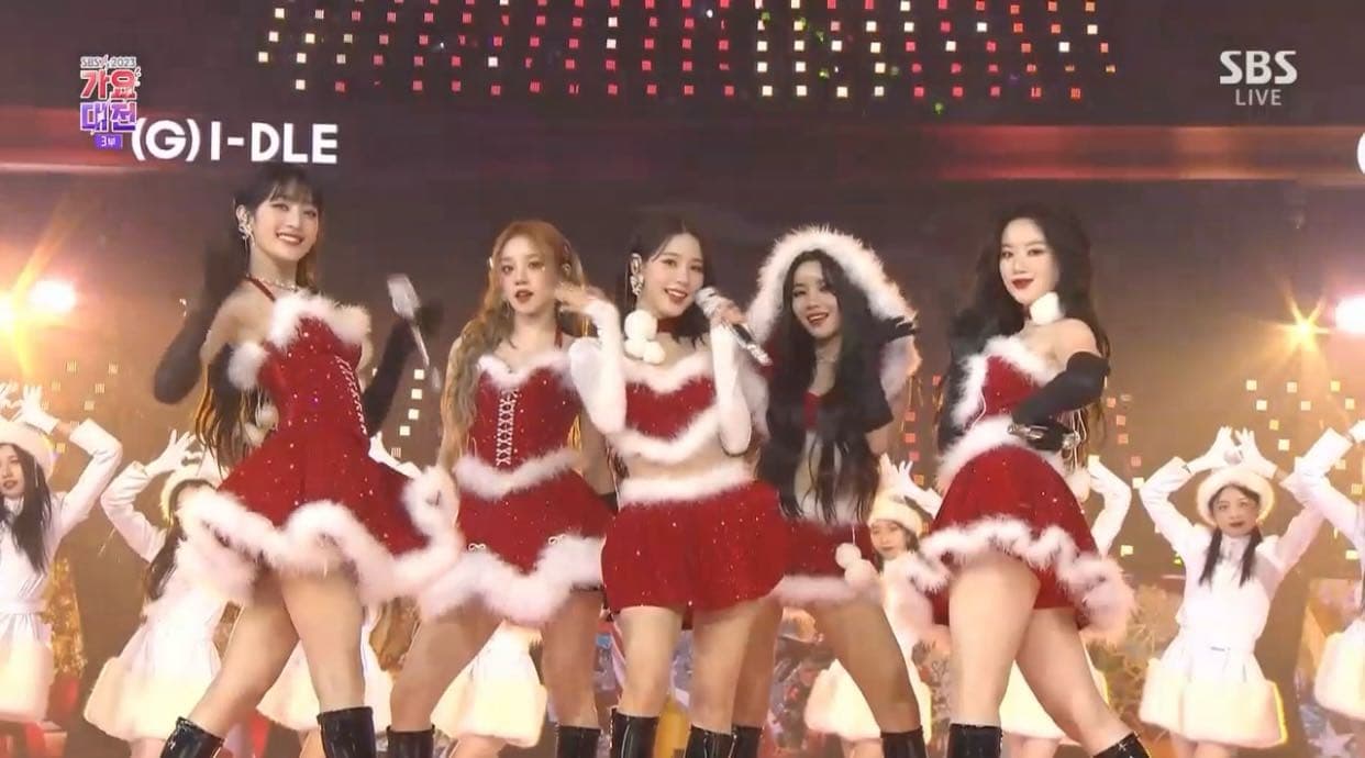 #分享 (G)I-DLE - Queencard (SBS歌謠大戰 Christmas Ver.) - i-dle板 | Dcard