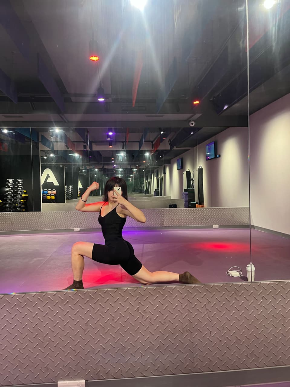 這樣拍會超巨… - Hanee (@pin_han_wang) | Dcard