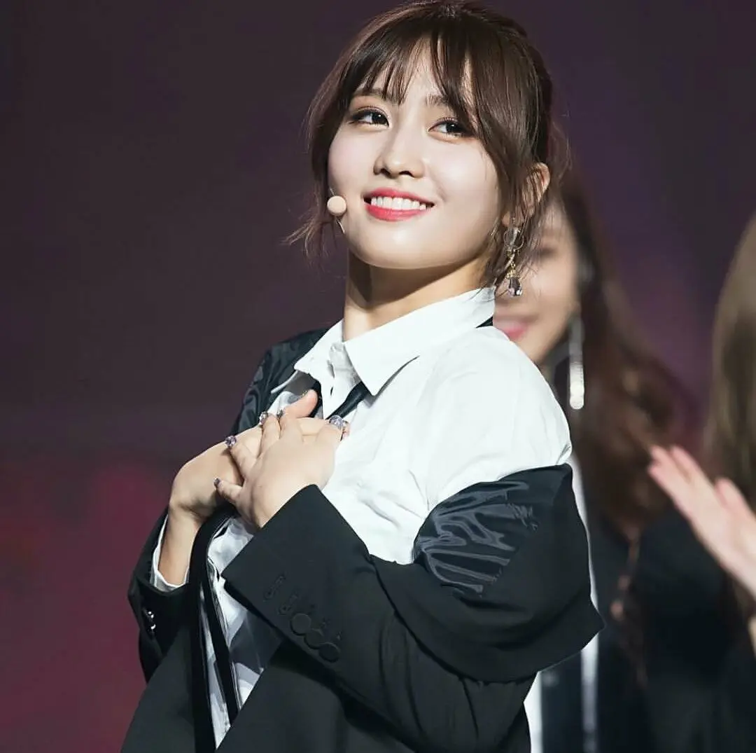 #圖多 MOMO圖集 - 追星板 | Dcard