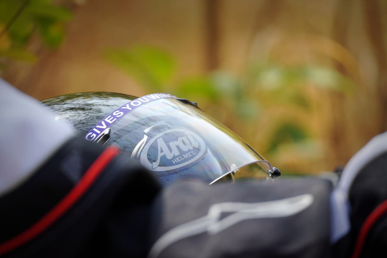 #部品分享 ARAI Astro-GX 開箱分享 （圖有點多） - 機車板 | Dcard